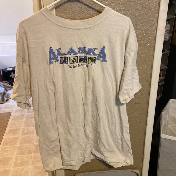 Anvil | Shirts | Anvil Xl White Tshirt With Alaska The Last Frontier On ...